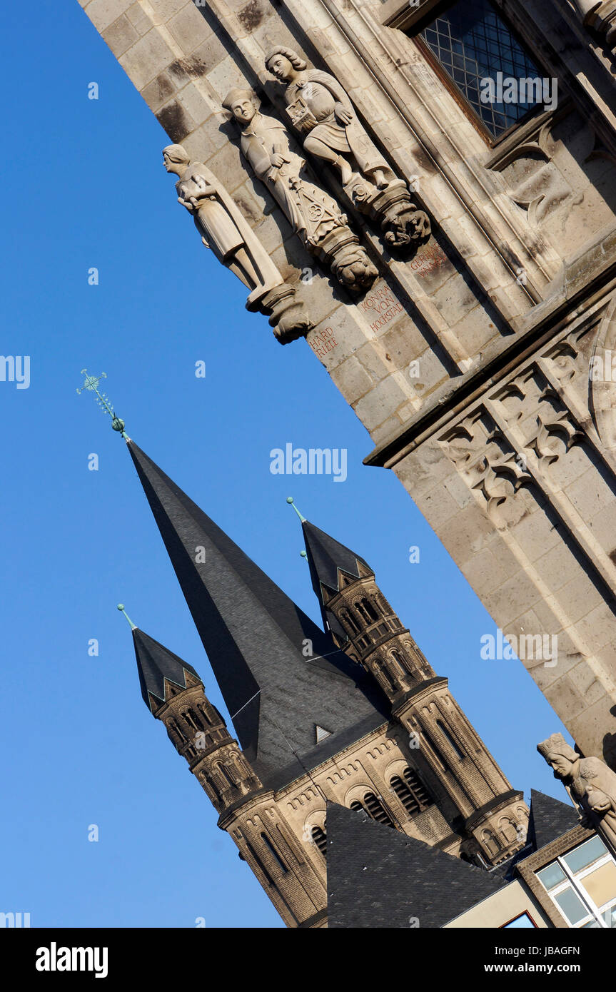 Historisches Rathaus und Groß Sankt Martin, Köln, Nordrhein-Westfalen ...