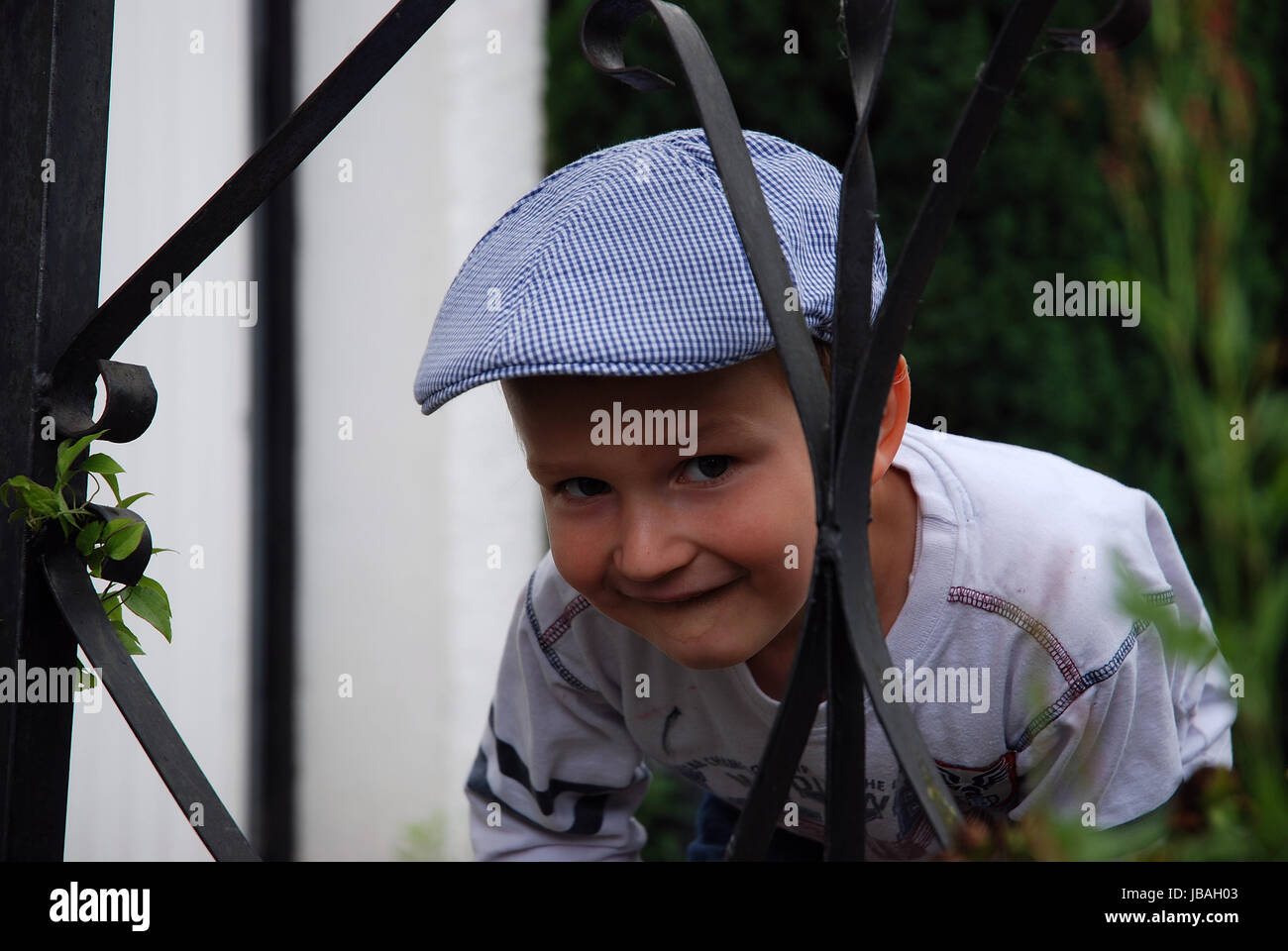 Cute neighbor hi-res stock photography and images - Alamy