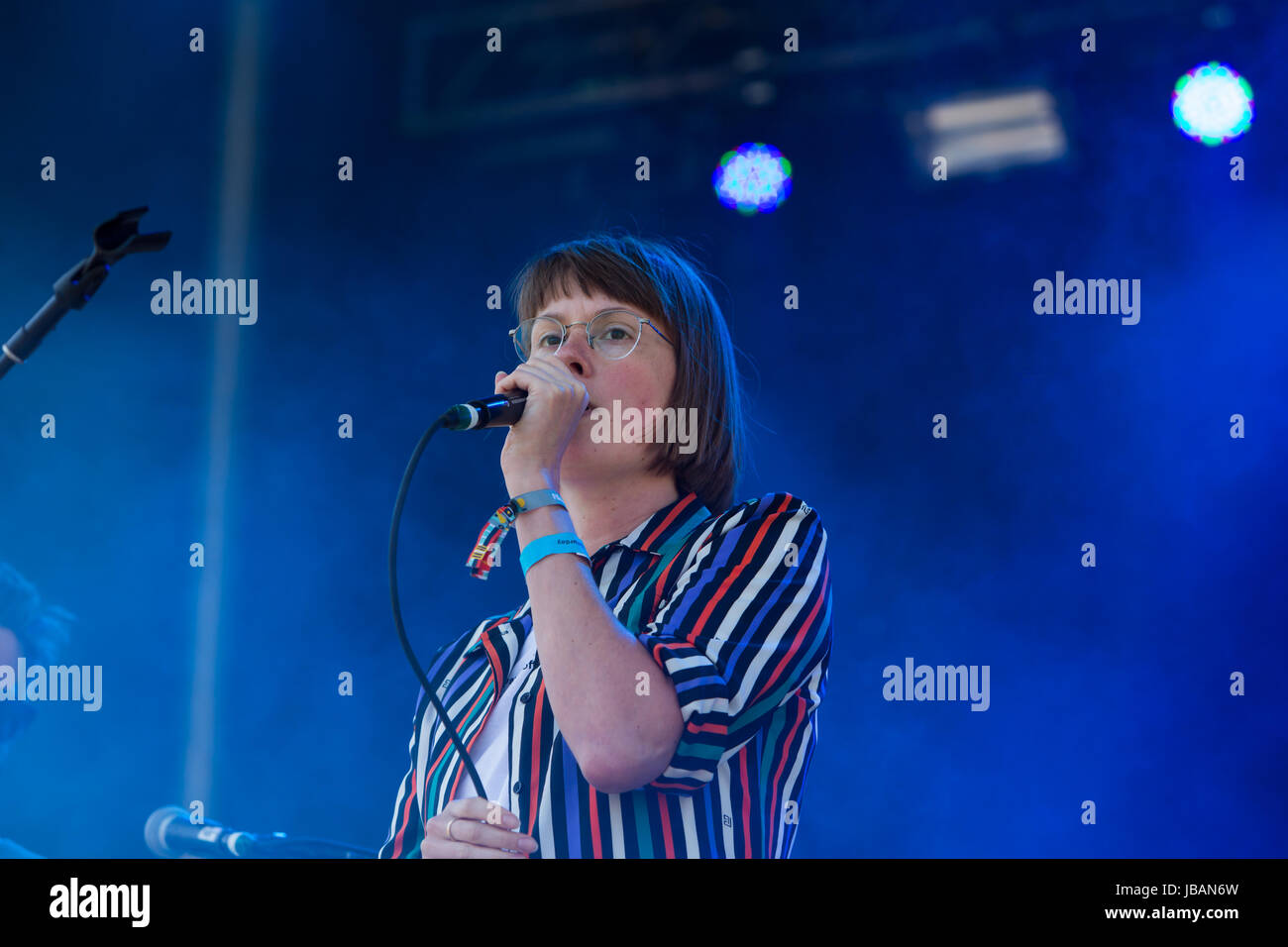 Bernice performing at the 2017 Field Trip Music & Arts Festival in ...