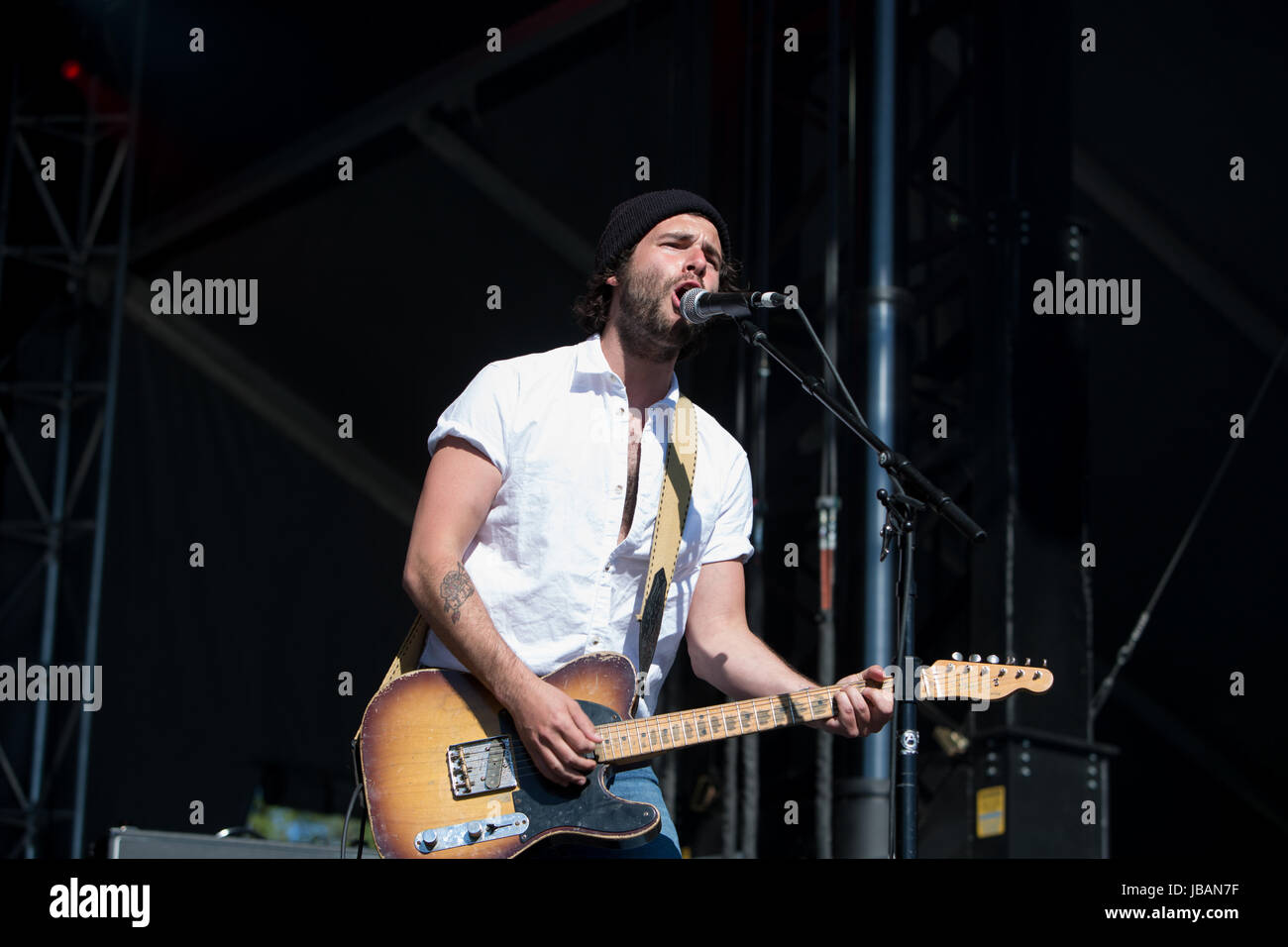 Matt Mays performing at the 2017 Field Trip Music & Arts Festival in ...