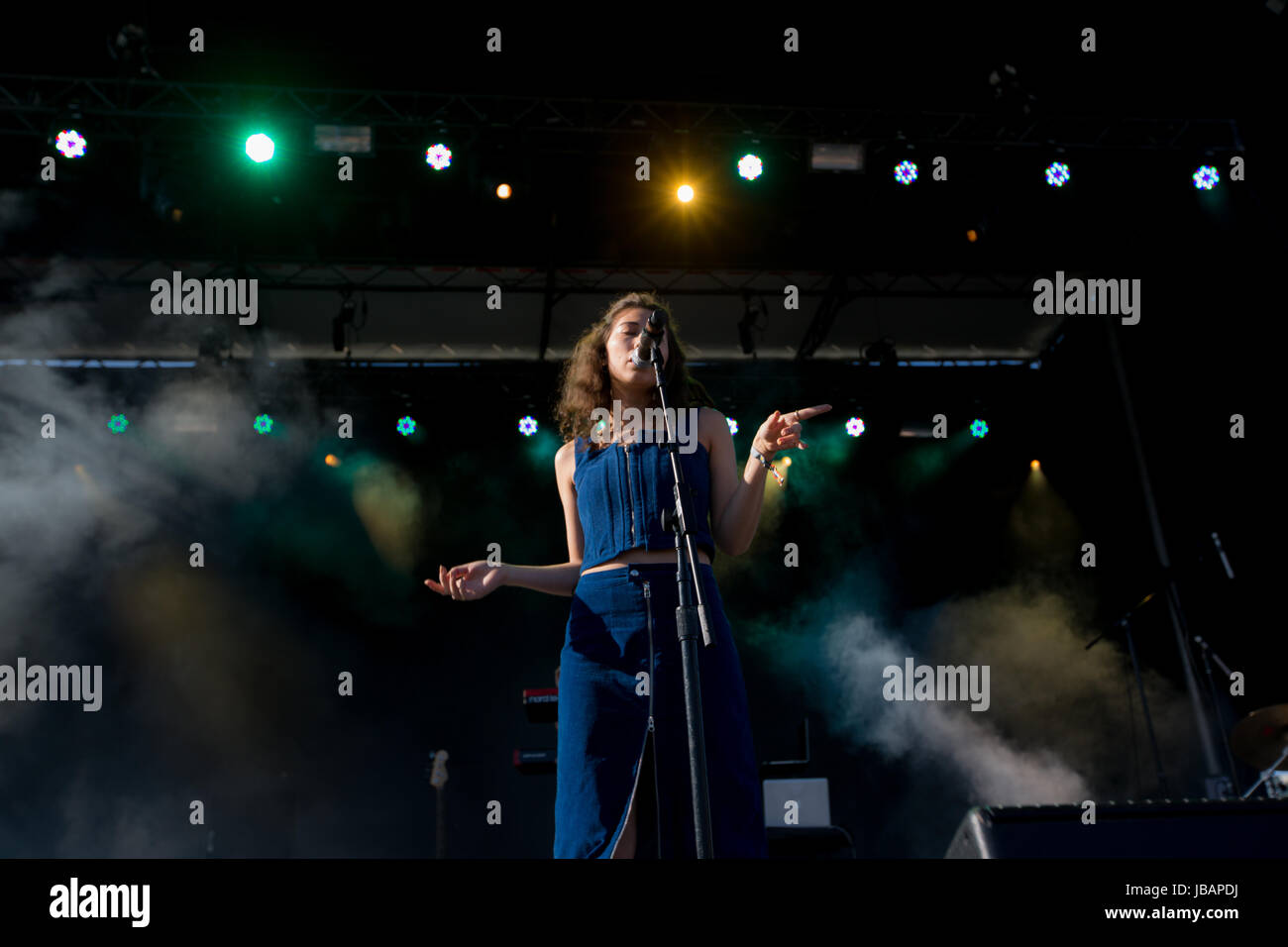 American R&B singer Tei Shi performs at the 2017 Field Trip Music ...