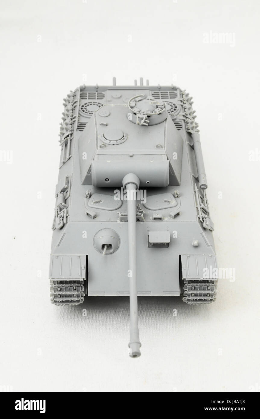 Tiger tank track hi-res stock photography and images - Alamy