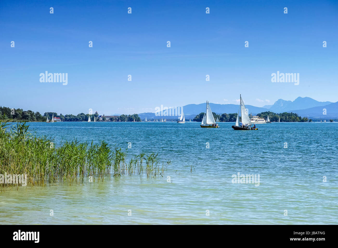 Modern moving boat floating hi-res stock photography and images - Alamy