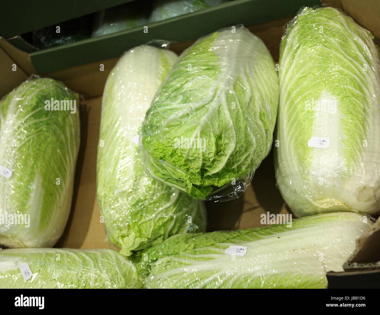 chinese cabbage in supermarket Stock Photo - Alamy