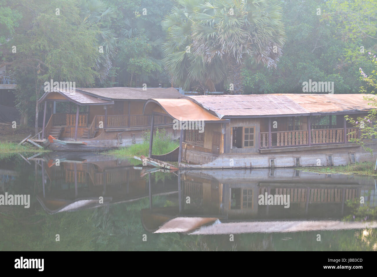 boat sinking in the lake at Thailand Stock Photo - Alamy