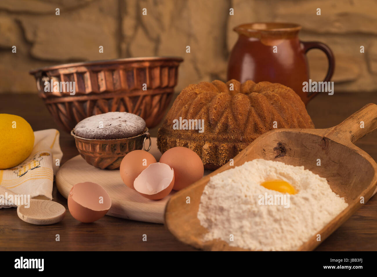 bake a cake Stock Photo - Alamy