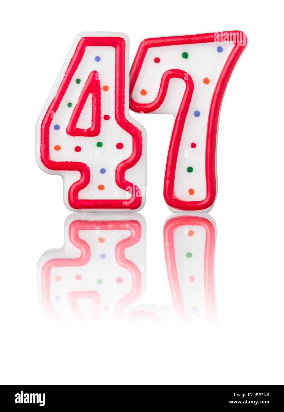 Rote Nummer 47 mit Reflexion Stock Photo - Alamy