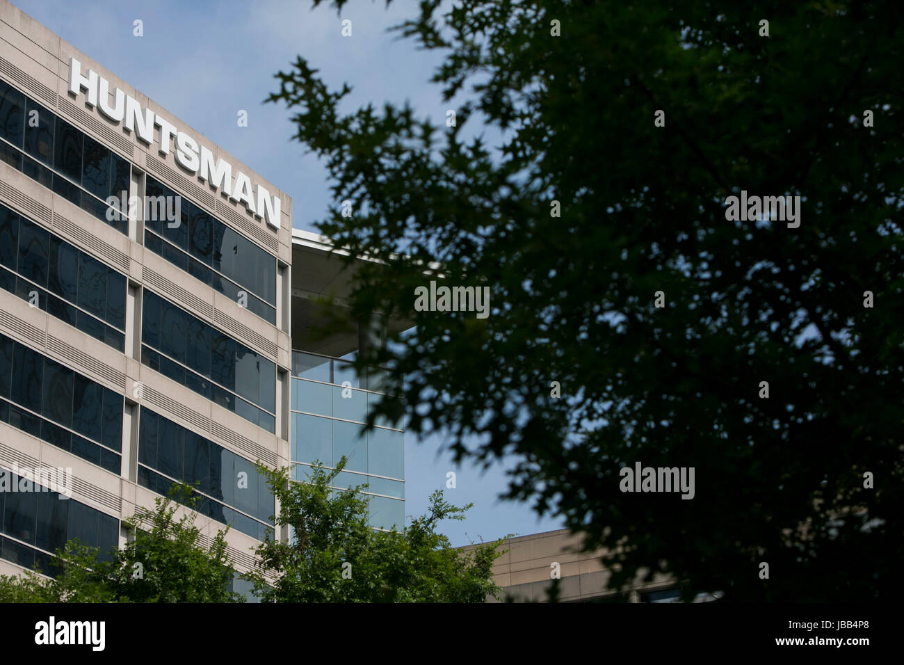 Logo sign outside headquarters huntsman hi-res stock photography and ...