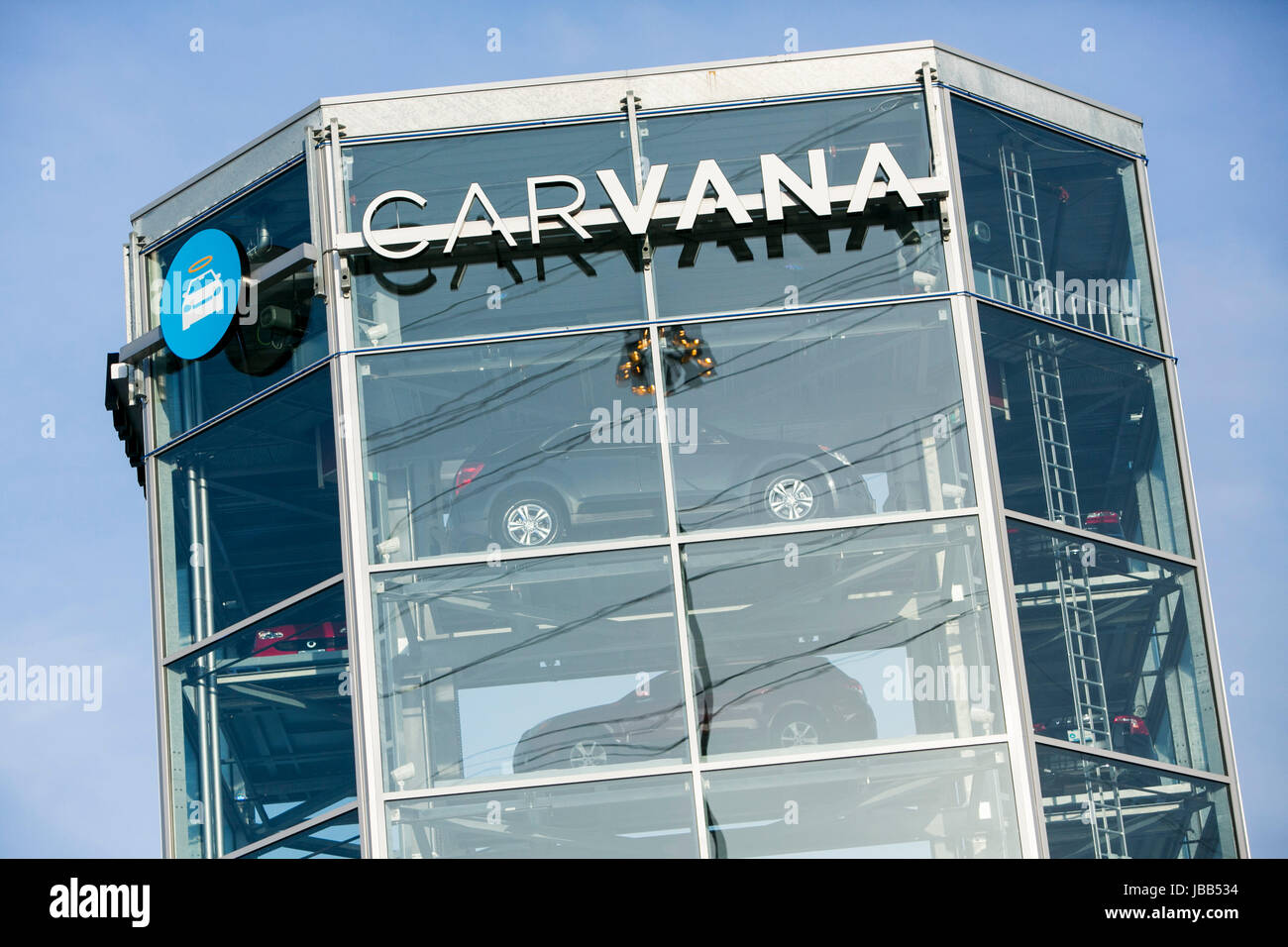 Carvana logo High Resolution Stock Photography and Images - Alamy