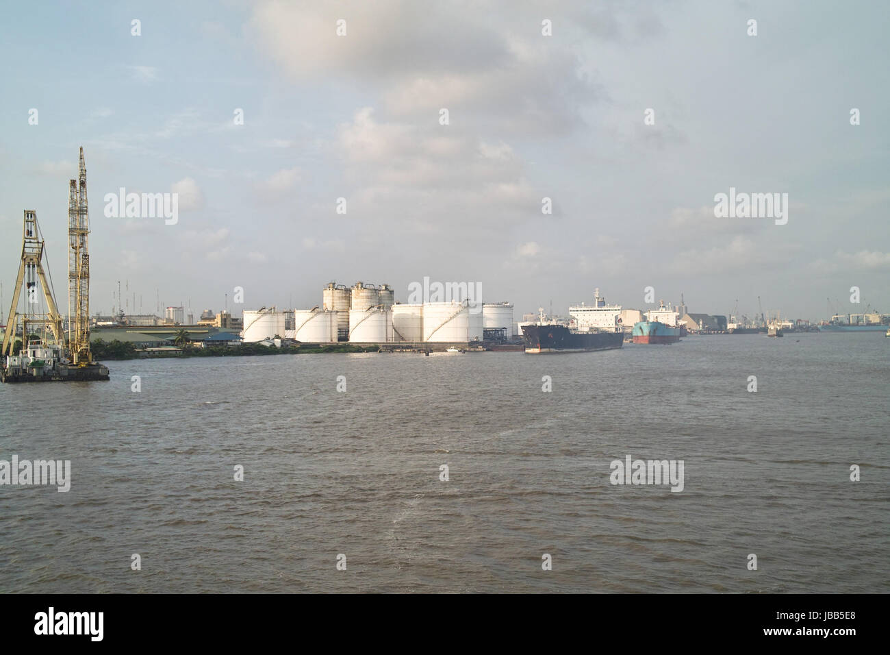 chemical plant in lagos the biggest harbour in nigeria Stock Photo - Alamy