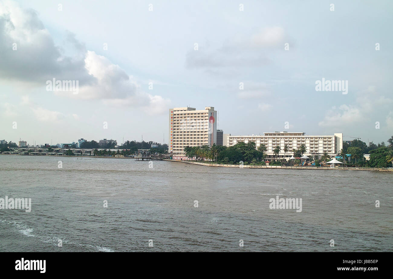 Lagos beach nigeria hi-res stock photography and images - Alamy