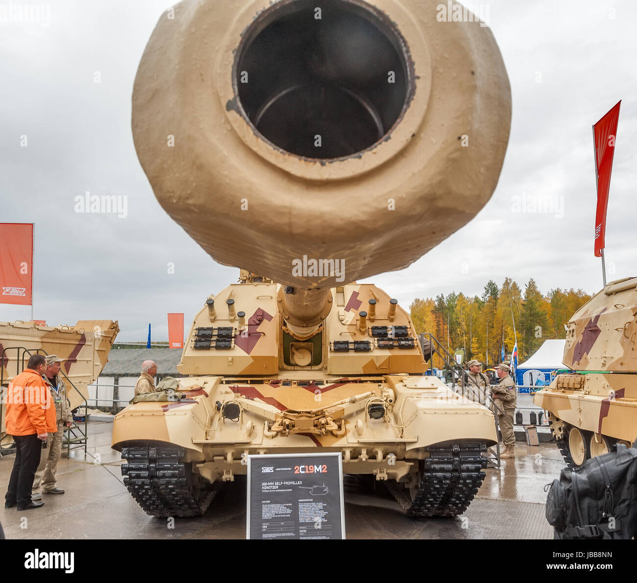 Russian tank column hi-res stock photography and images - Alamy