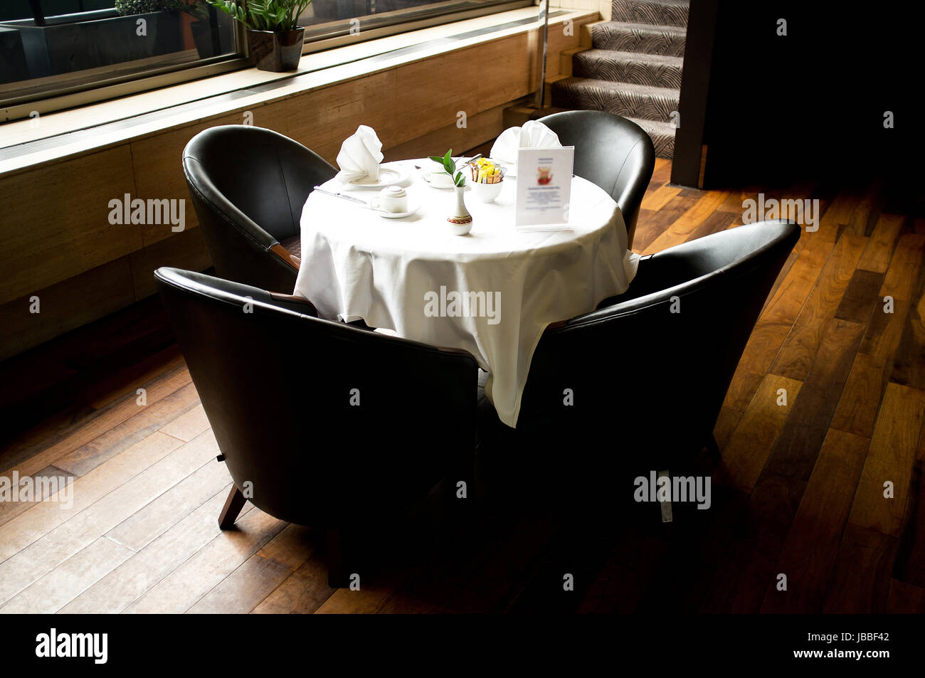 Isolated image of neatly laid out dining table in a restaurant Stock ...