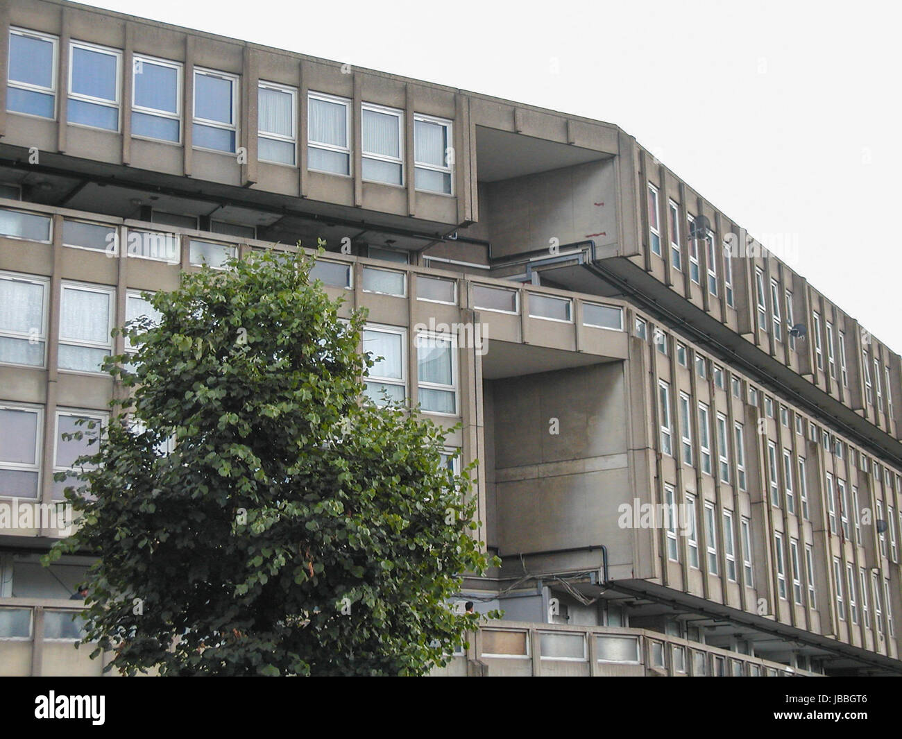 LONDON, ENGLAND, UK - MARCH 05, 2009: The Robin Hood Gardens housing ...
