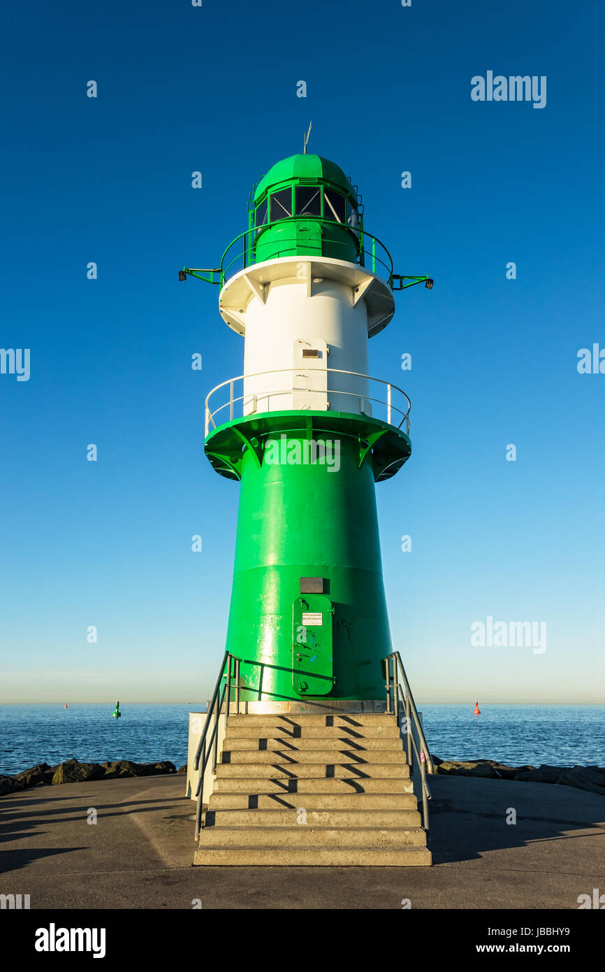 Die Mole in Warnemünde Stock Photo - Alamy