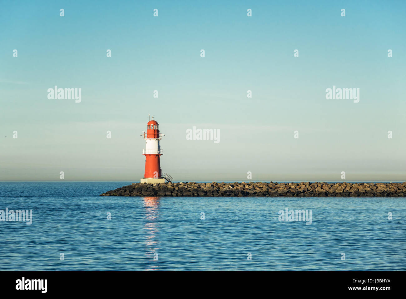 Die Mole in Warnemünde Stock Photo - Alamy