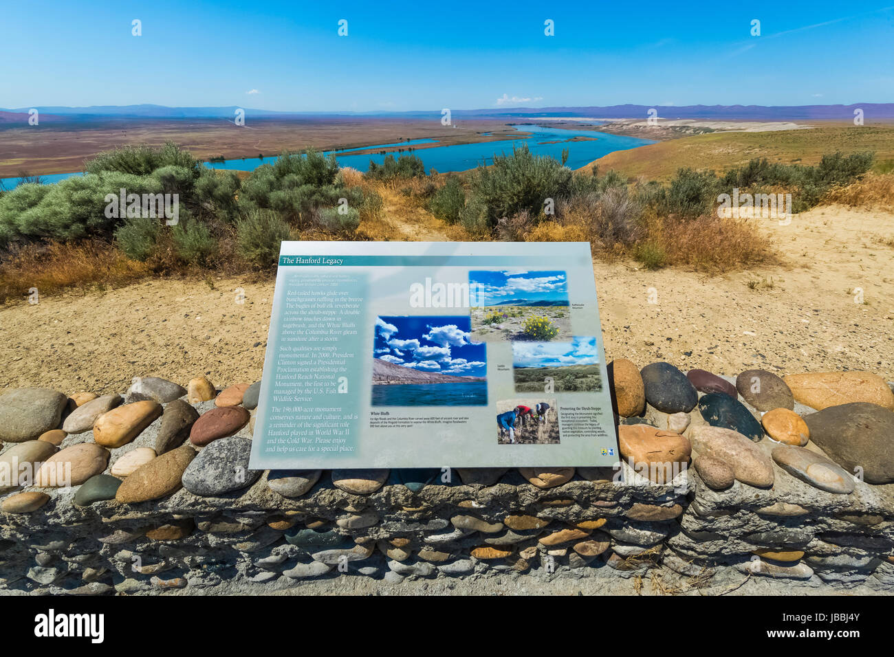 Interpretive signs explaining the nuclear legacy of Hanford and the ...