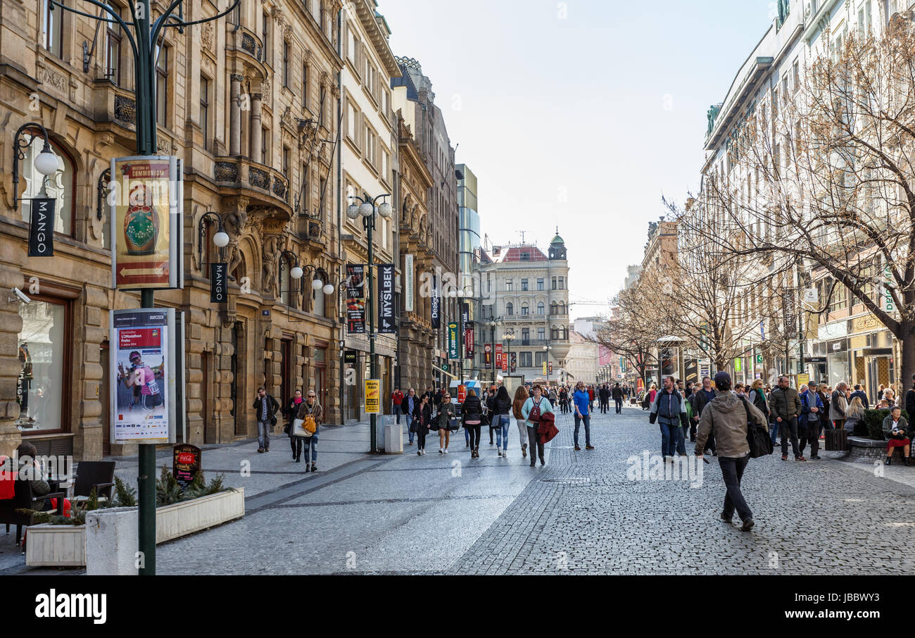 Vintage shopping prague hi-res stock photography and images - Alamy
