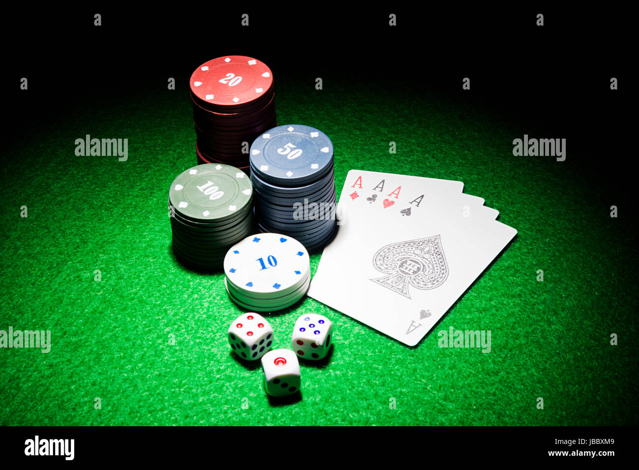 Playing cards poker chips hi-res stock photography and images - Alamy