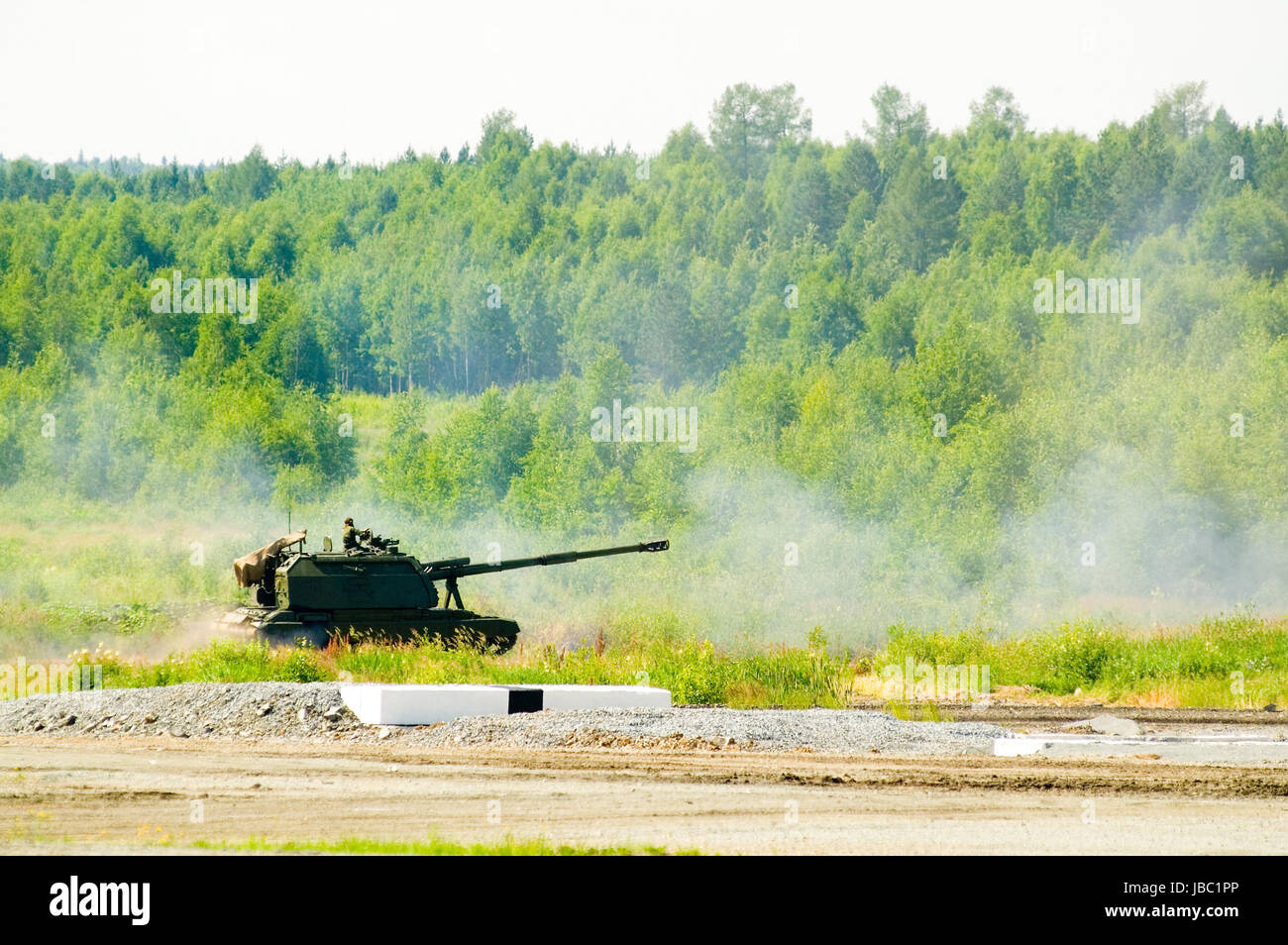 Russian tank column hi-res stock photography and images - Alamy