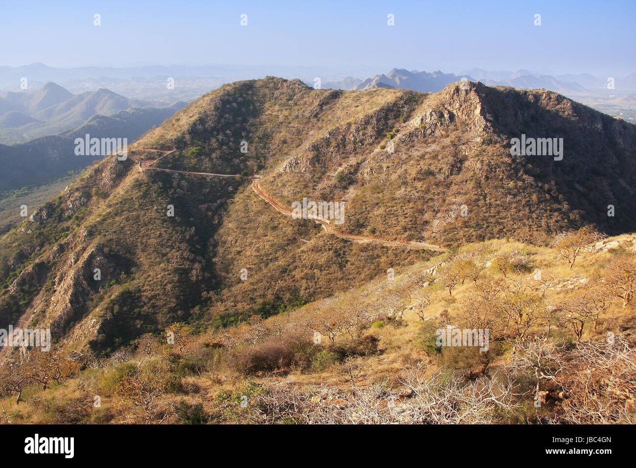 Aravalli hills of rajasthan hi-res stock photography and images - Alamy
