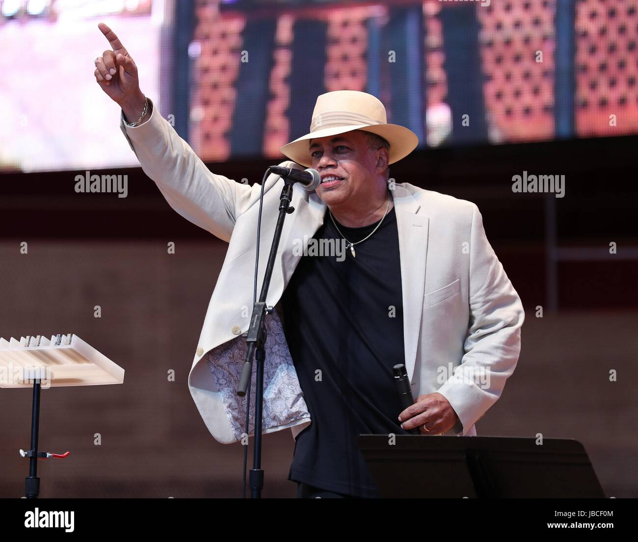 Chicago, USA. 9th June, 2017. Singer Billy Branch performs on the stage ...