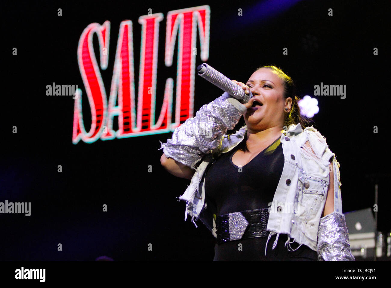 Salt n pepa 90s hi-res stock photography and images - Alamy