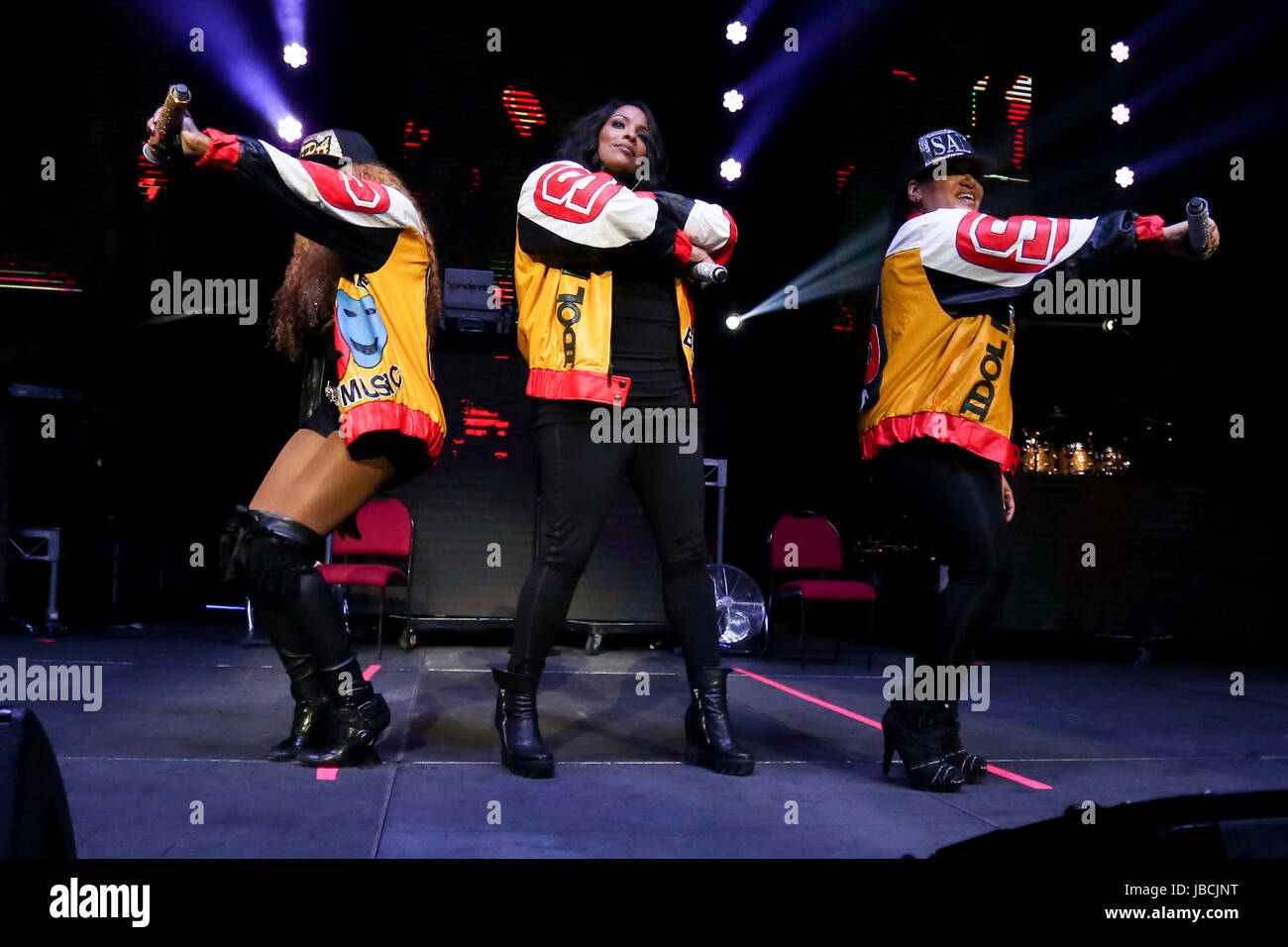 Sydney, NSW, Australia. 9th June, 2017. Salt N Pepa performing at the I ...