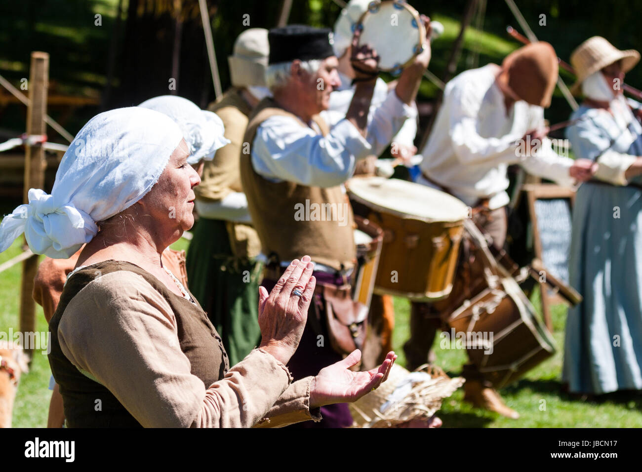 Medieval Rough Musicke living history minstrel group performing on the ...