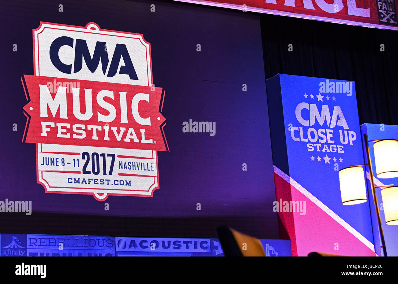 10 June 2017 - Nashville, Tennessee - . Brad Paisley and Carrie ...