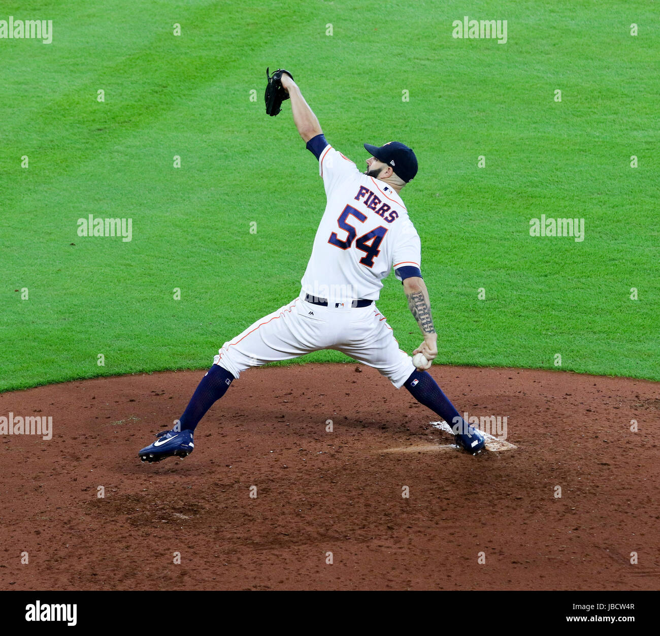 Houston, TX, USA. 10th June, 2017. Houston Astros starting pitcher Mike ...