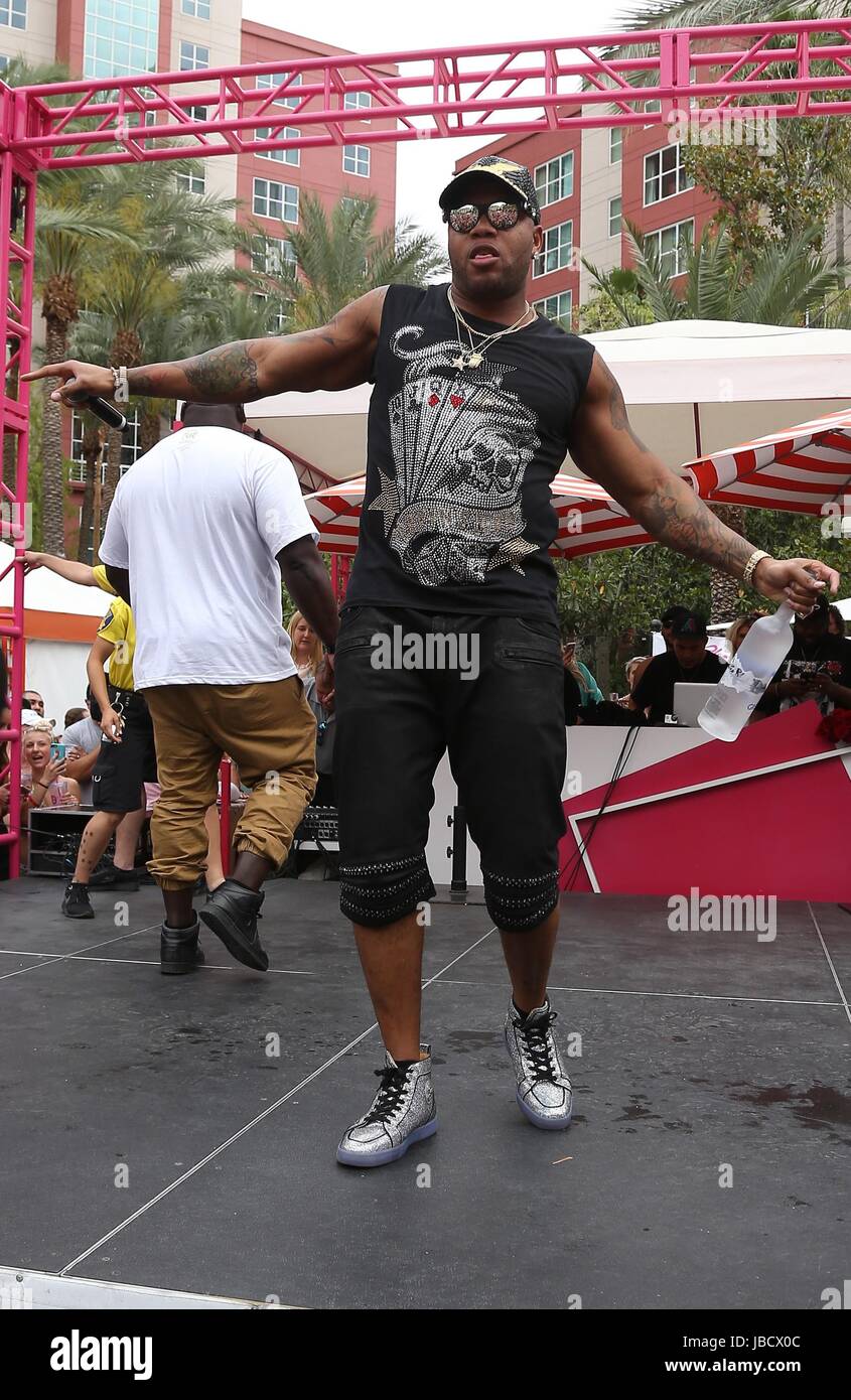 Las Vegas, Nevada, USA. 10th June, 2017. Flo Rida at arrivals for Flo ...