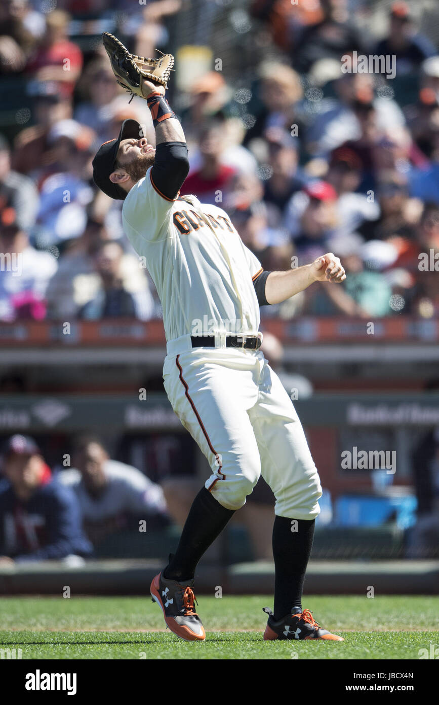 June 10, 2017: sf9 catching Minnesota Twins shortstop Ehire Adrianza's ...