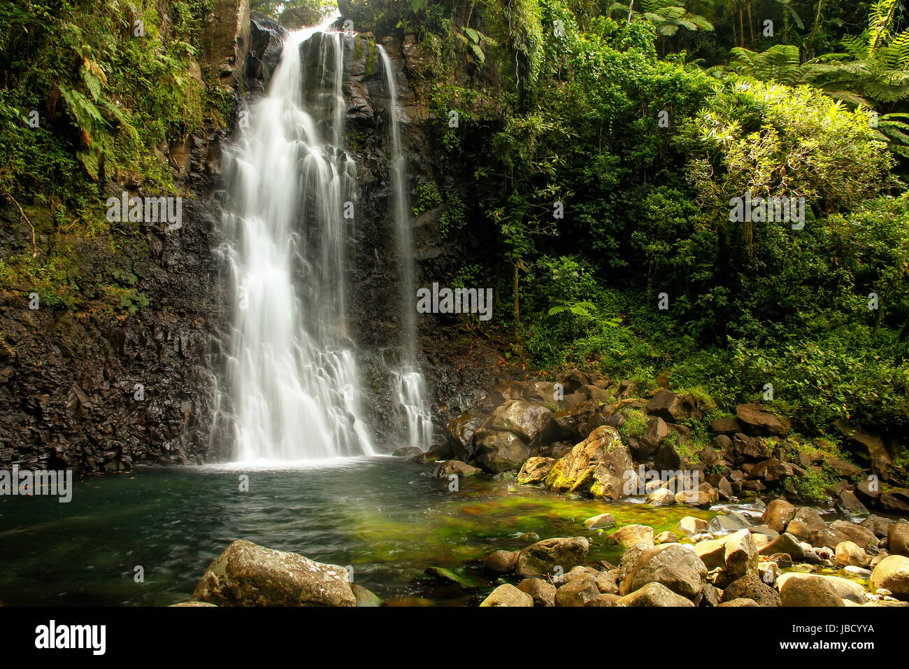 Middle Tavoro Waterfalls in Bouma National Heritage Park on Taveuni ...