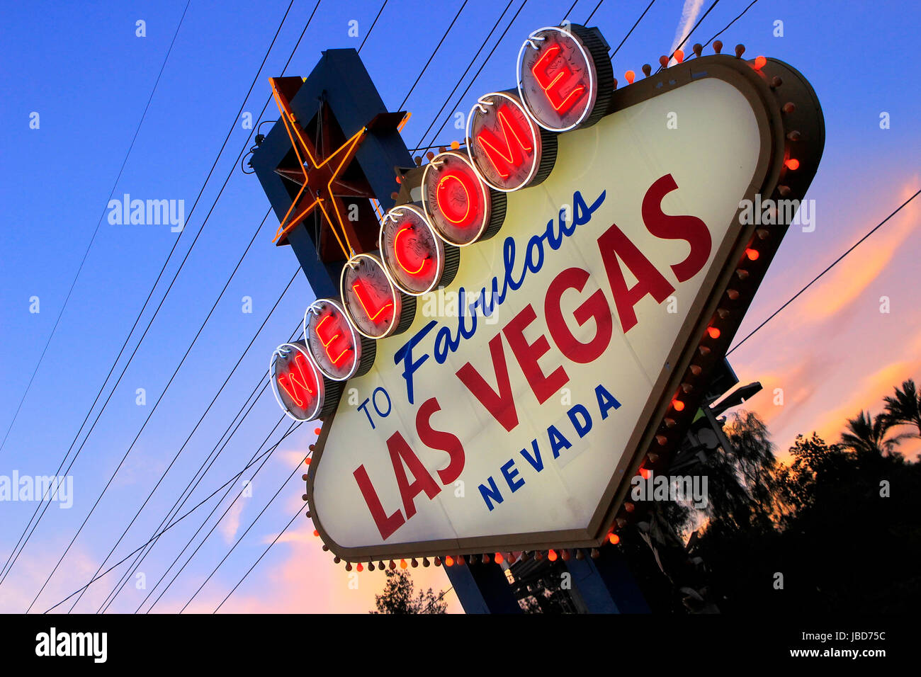 Welcome to Fabulous Las Vegas sign at night, Nevada, USA Stock Photo ...