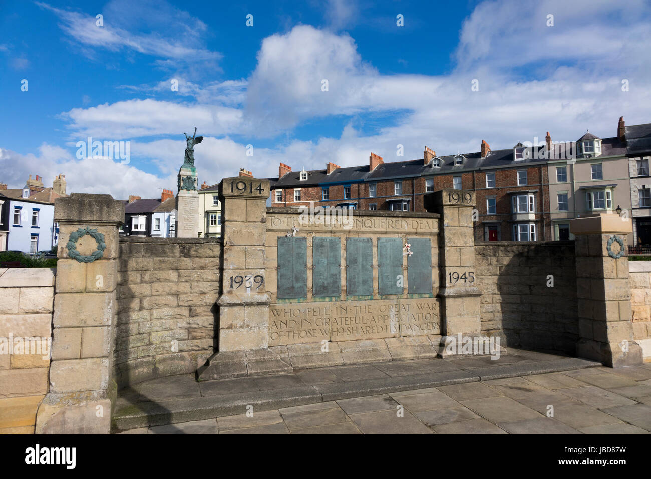 The memorial, commissioned by the War Memorial Committee and designed ...