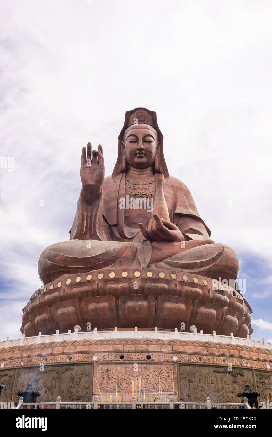 China's religious statues Stock Photo - Alamy