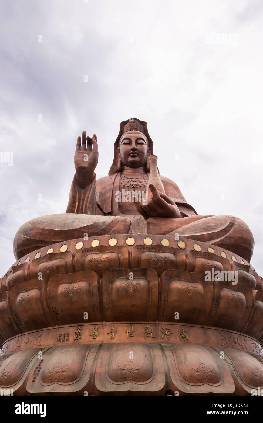 China's religious statues Stock Photo - Alamy