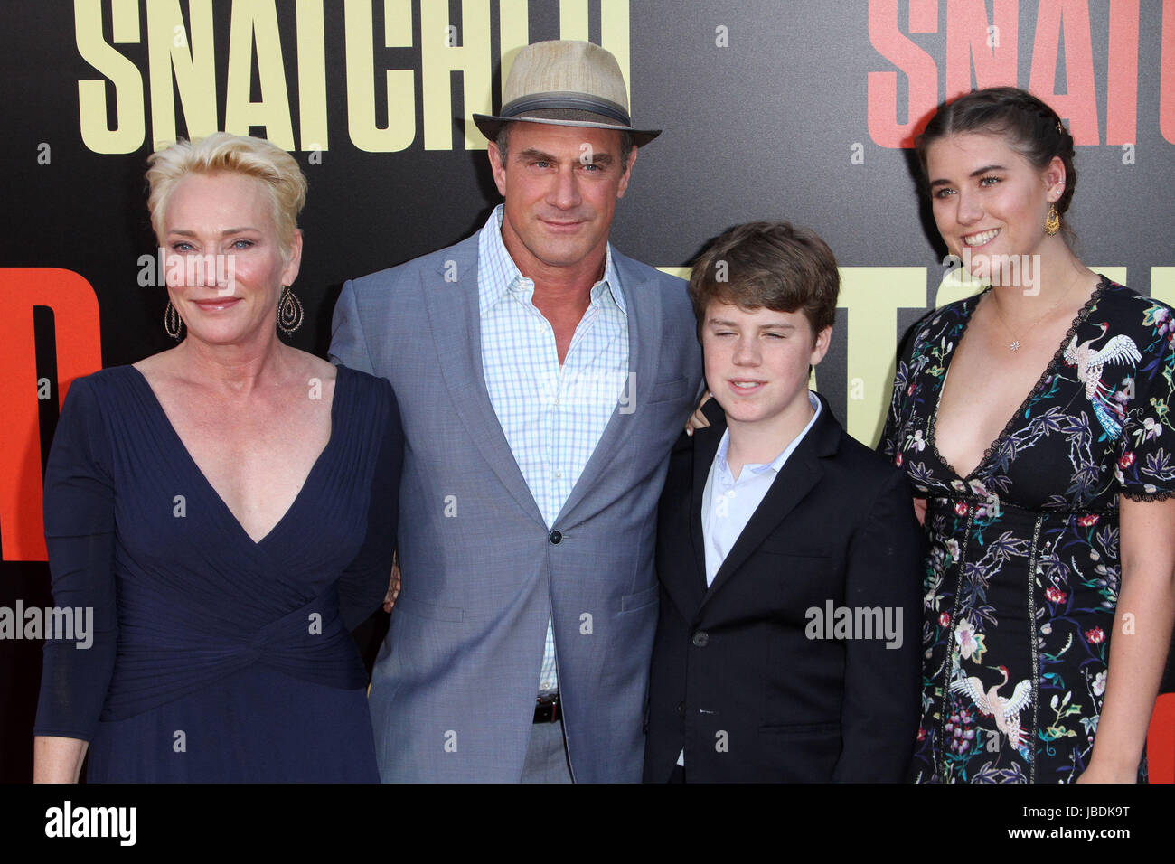 Christopher meloni and family hi-res stock photography and images - Alamy