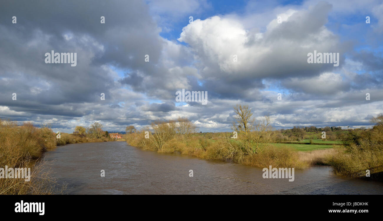 River severn at haw bridge hi-res stock photography and images - Alamy