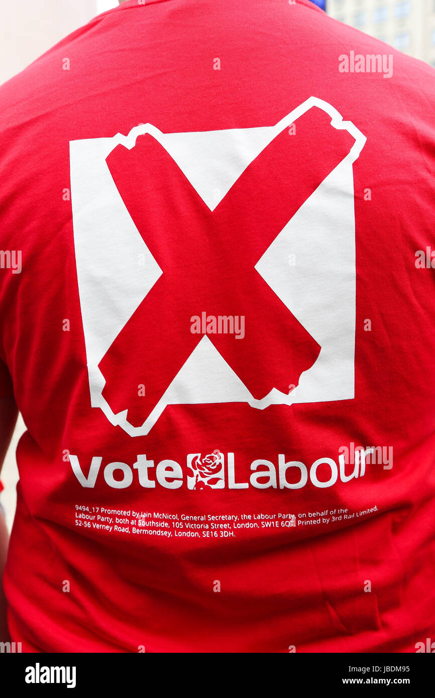 Labour MP Ian Lavery reveals new campaign poster for Labour’s General ...