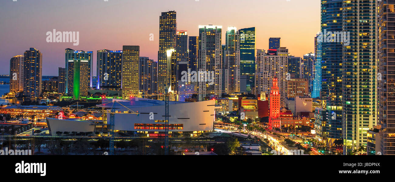 Downtown miami beach hi-res stock photography and images - Alamy