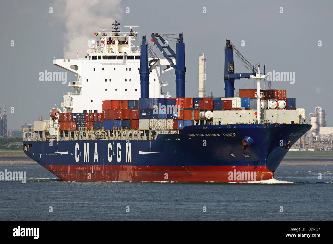 Africa container ship hi-res stock photography and images - Alamy