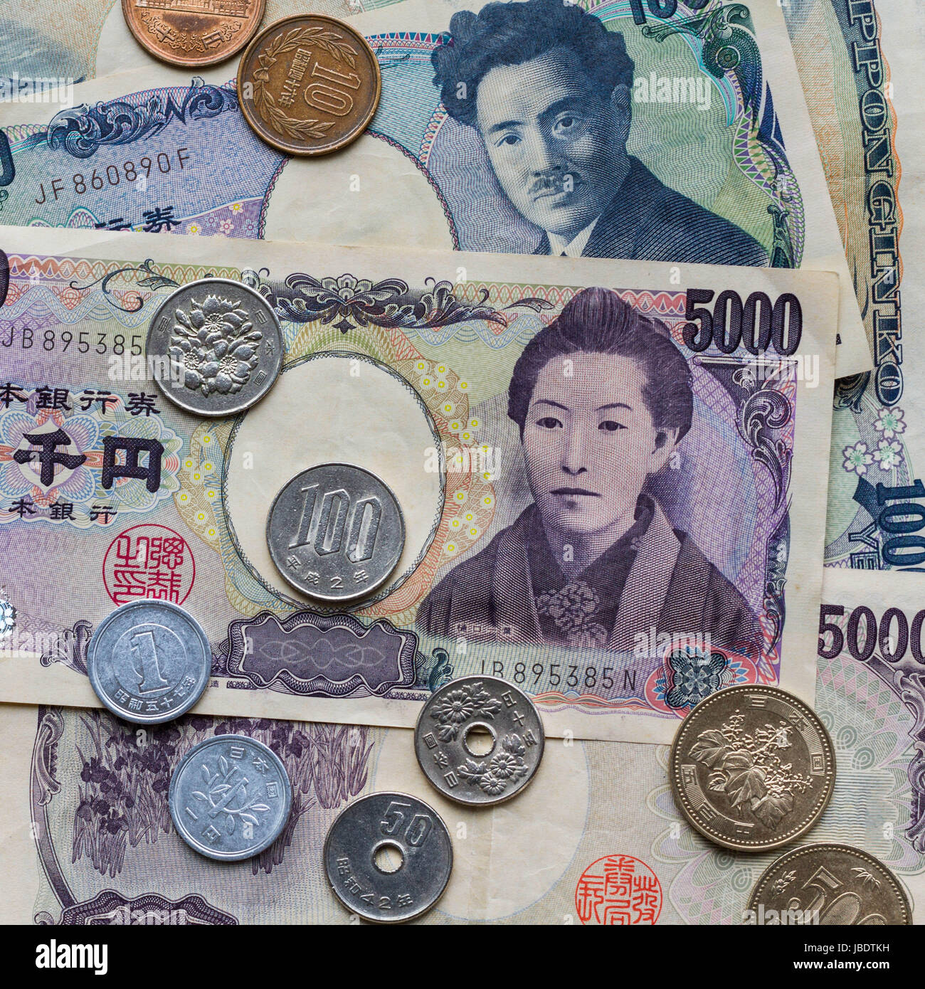 Japan money lending hi-res stock photography and images - Alamy