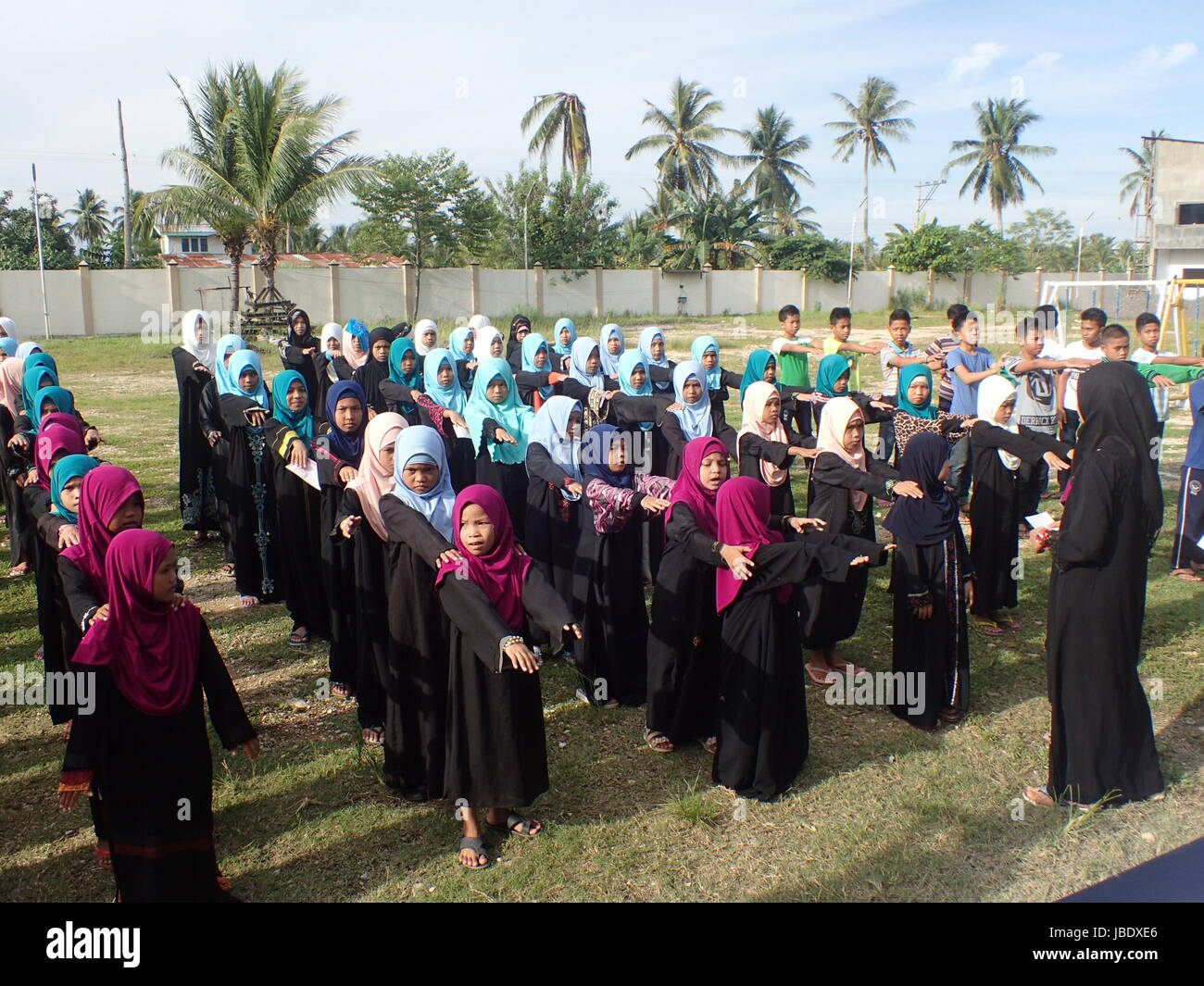 Around 90 Muslim orphans who are mostly victims of war and conflict in ...