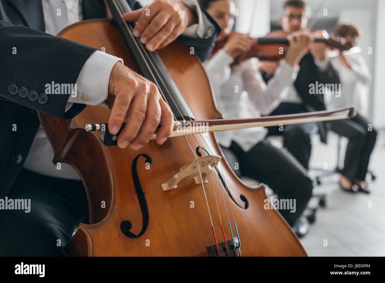 String section hi-res stock photography and images - Alamy