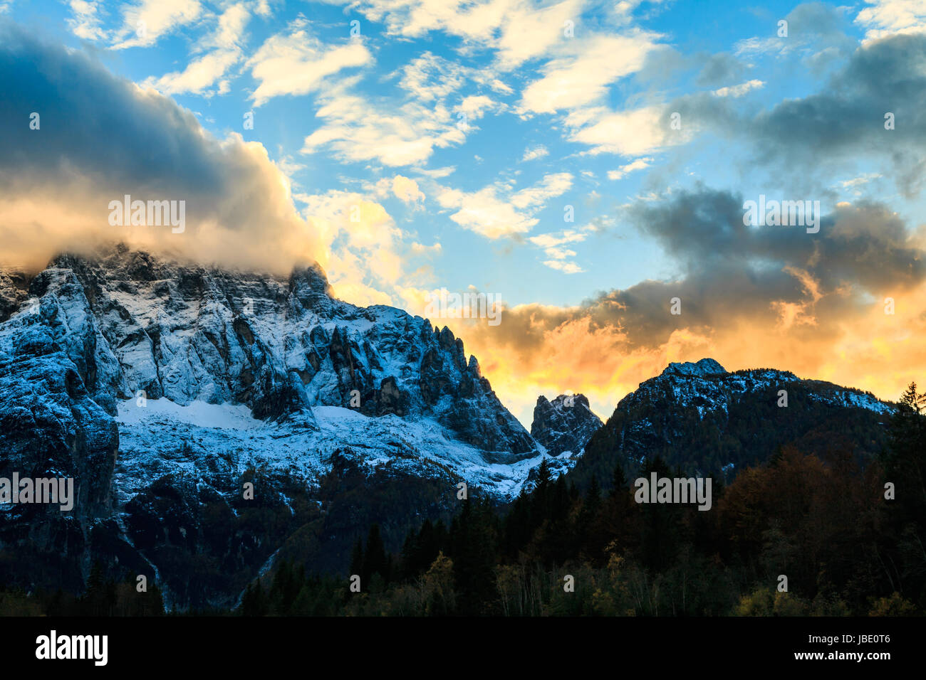 an autumn sunset in the italian alps Stock Photo - Alamy