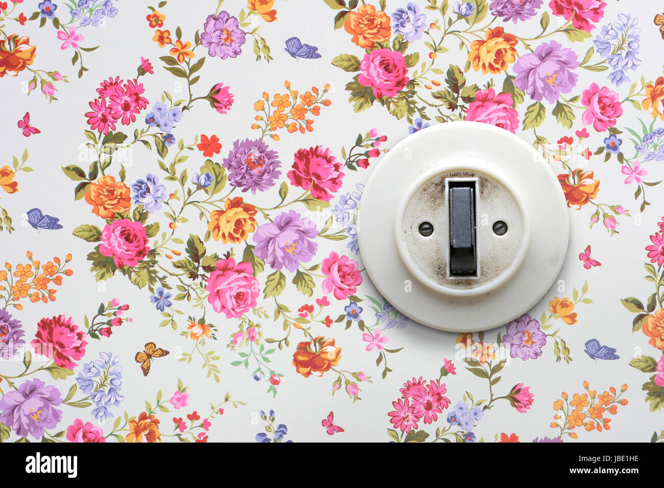 Floral wallpaper and light switch hi-res stock photography and images ...