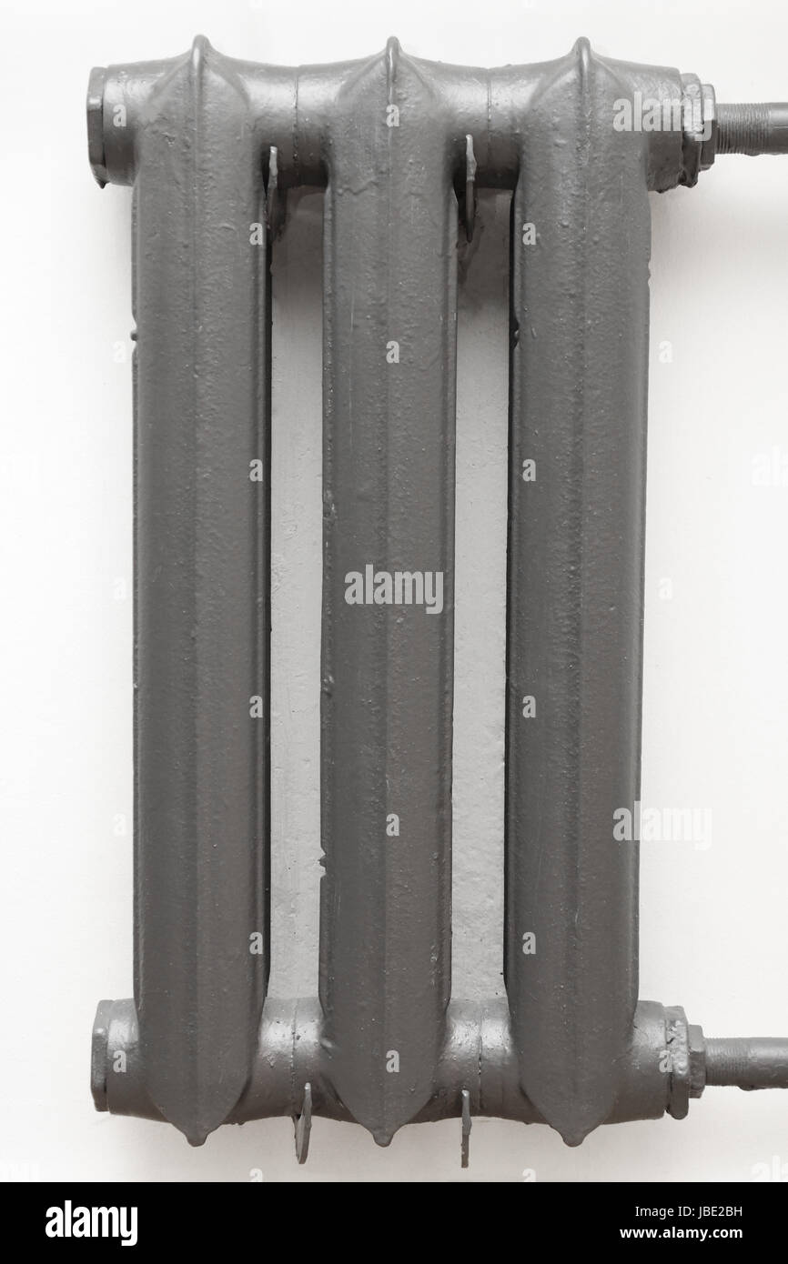 Old fashioned cast iron radiator hi-res stock photography and images ...