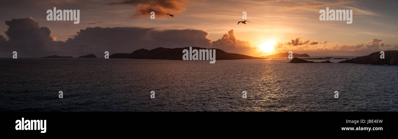Dingle peninsulas hi-res stock photography and images - Alamy